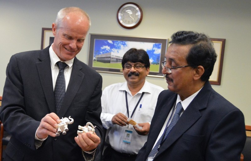 Binghamton University, P.E.S. College of Engineering sign memorandum of ...